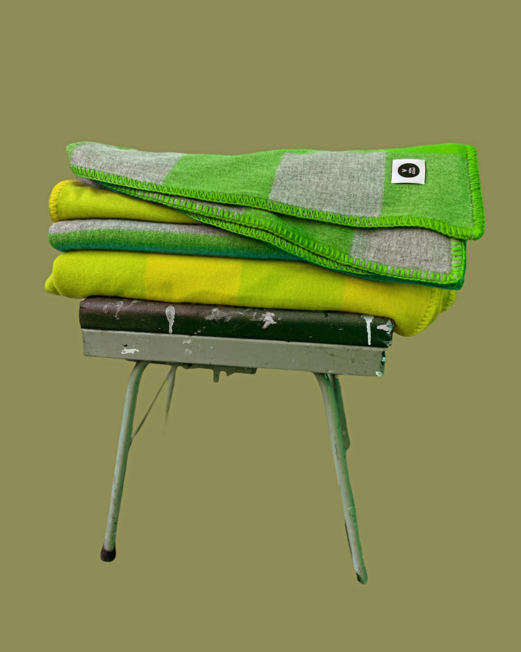 V VON GOAT | Handgefertigte Kaschmir Schals, Bandanas und Accessoires